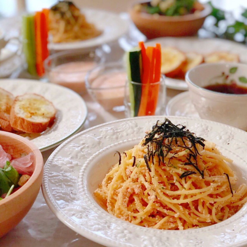 たらこパスタの激うまレシピ6選！簡単にできるアレンジテクもチェック｜mamagirl [ママガール]